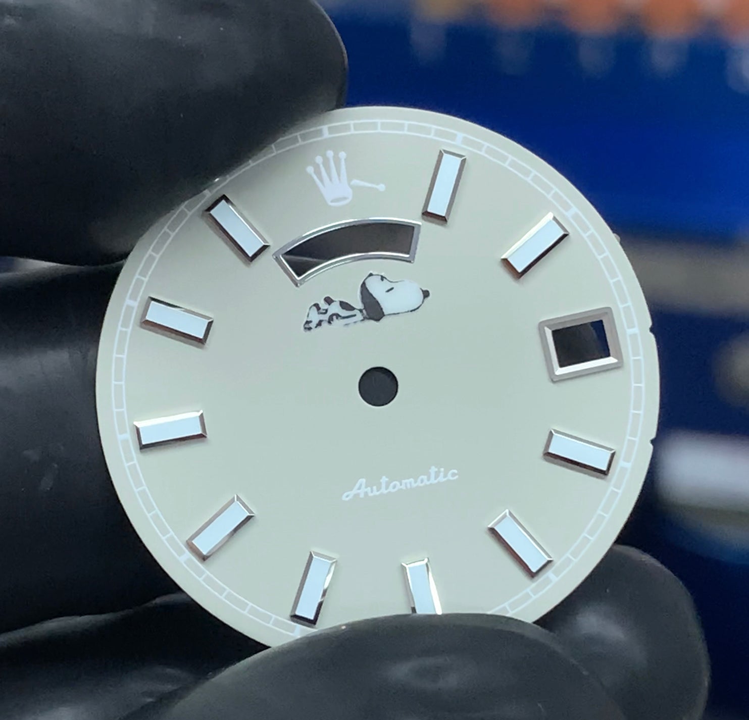 Dial maker - SP-05 snoopy Dial With Full lume day /date wheel for NH36 ...