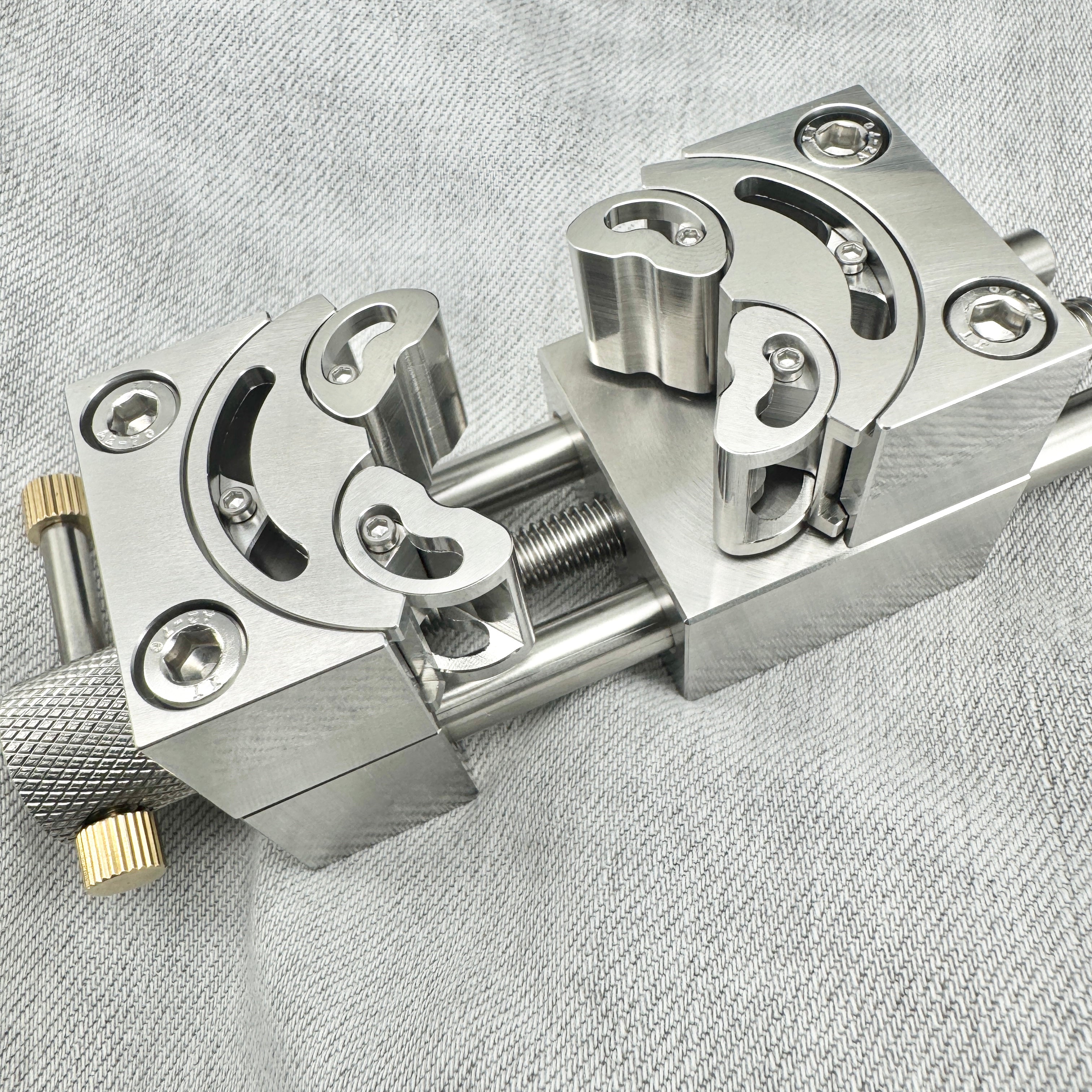 Fractal Vise DIY Kit, Stainless Steel Vise Clamp, Suitable for Any Sha ...
