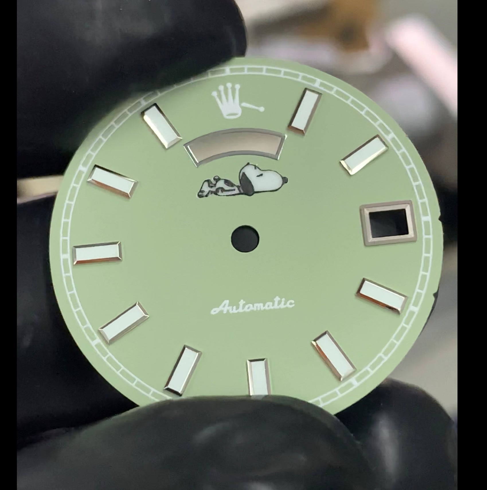 Dial maker - SP-01 snoopy Dial With Full lume day /date wheel for NH36 ...